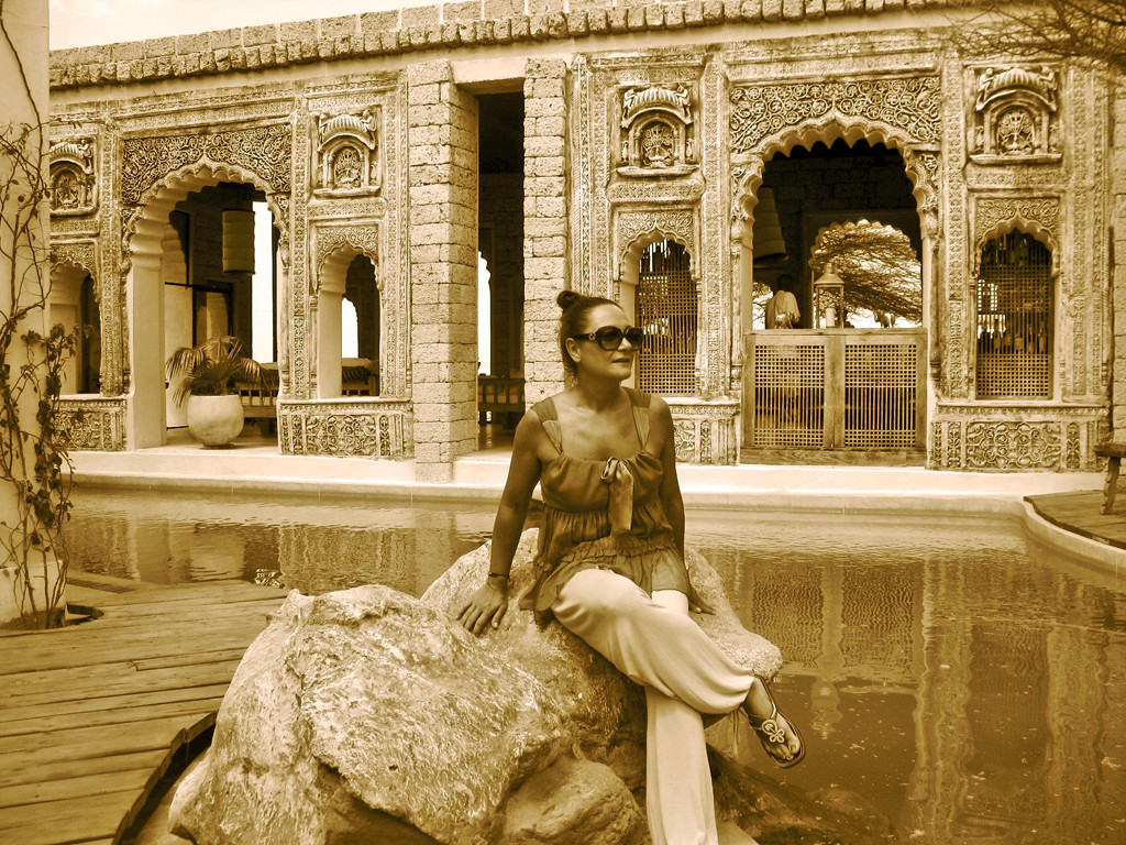 African Diary by Petka-TV documentary series/ HRT - Petka Coner